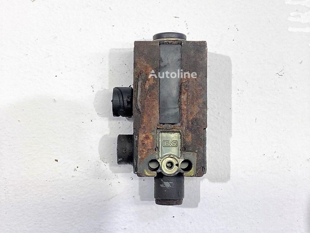 0049978536 solenoidni ventil za Mercedes-Benz Atego, Atego 2, Atego 3 (1996-) kamiona