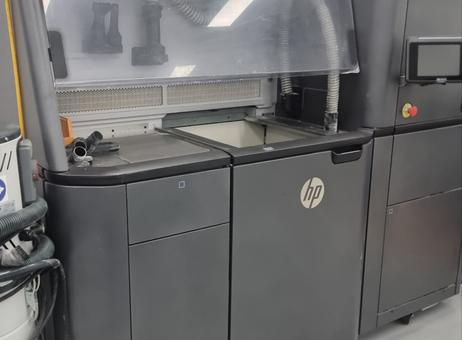 3D štampač HP Jet Fusion 4200 Series