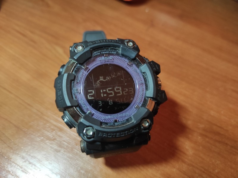 Casio G-SHOCK Digitalni sat