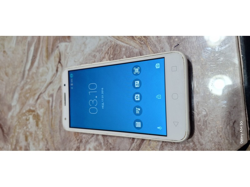 alcatel Pixi 4 (5)