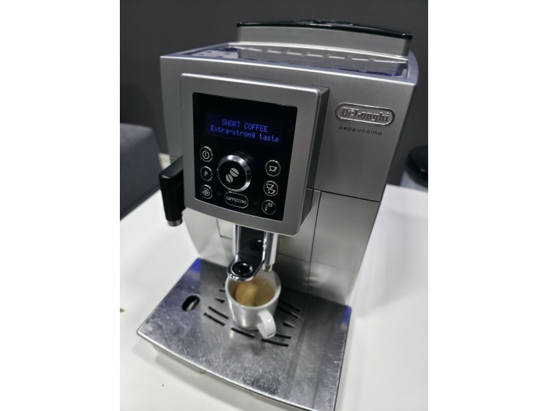 DeLonghi Cappuccino automatski espresso aparat za kafu