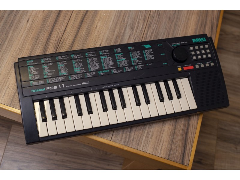 Yamaha PSS-11 mini klavijatura