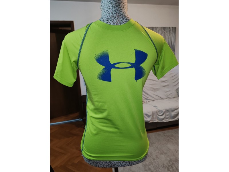 UNDER ARMOUR majica original kao nova vel 14