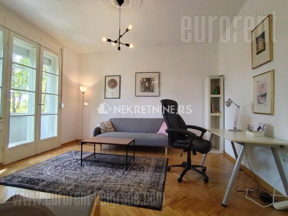 #47791, Izdavanje, Stan, BOTANIČKA BAŠTA, 870 EUR