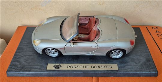 Sivi Porsche Boxster Maisto