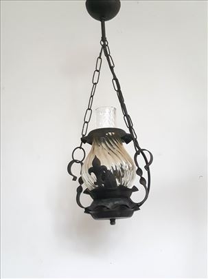 Vintage rusticni luster u stilu uljane lampe