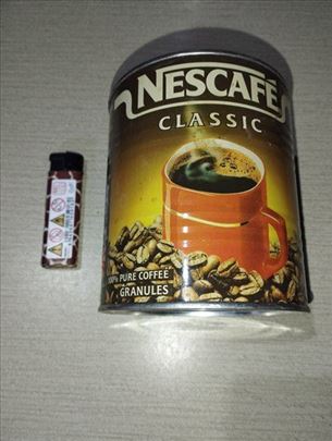 Stara limena kutija Nescafe classic