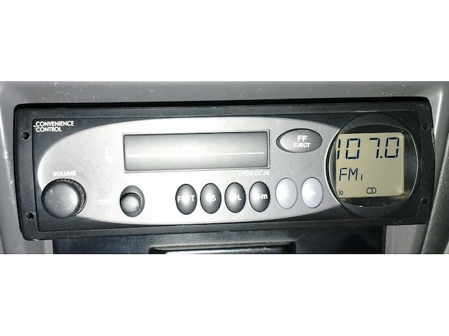 Auto radio kasetofon