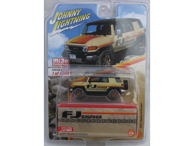 1:64 johnny lightning toyota FJ cruiser