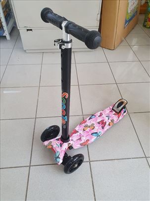 Trotineti sa svetlecim tockovima
