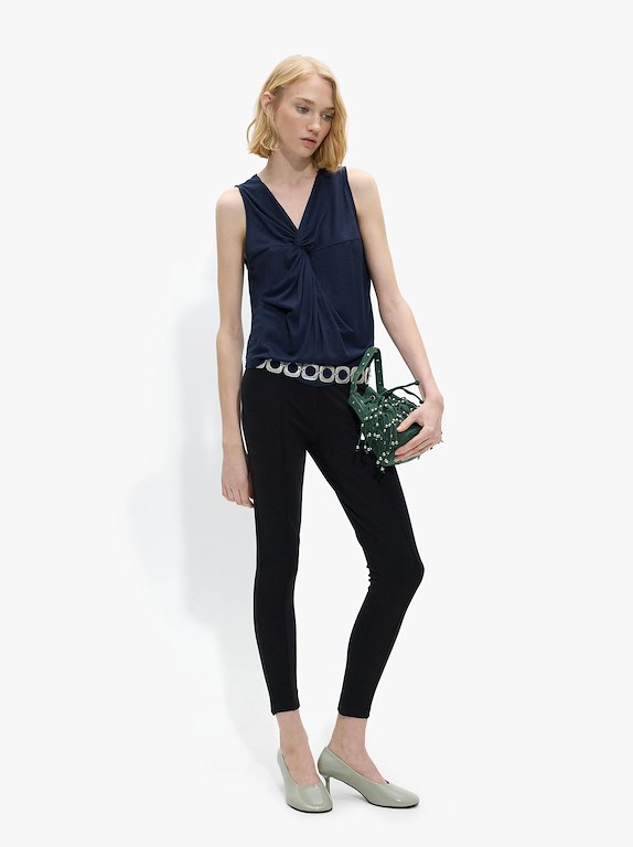 TOP RIBBED WITH KNOT