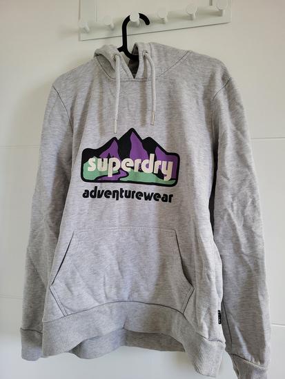 Superdry duks