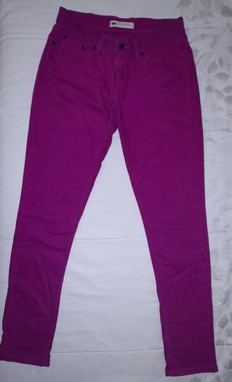 Levis 524 skinny farmerke pink boja W28/L32%