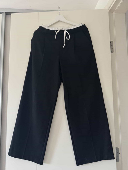 Zara pantalone