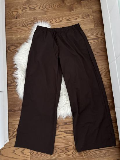 Stradivarius braon pantalone