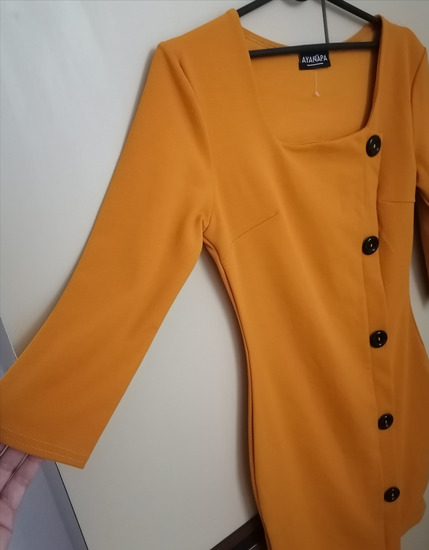 Haljina - engleski brend - NOVO