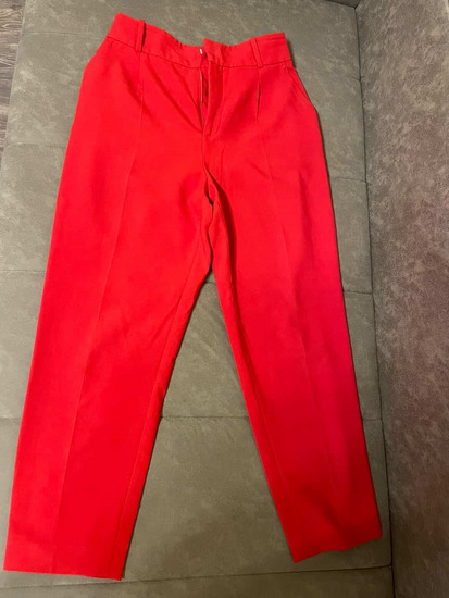 Zara pantalone