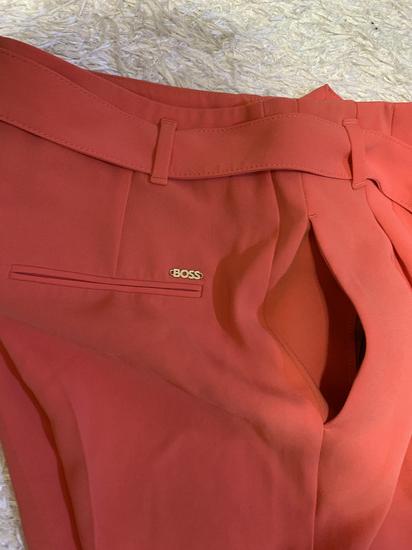Hugo boss zenske pantalone vel.s/m