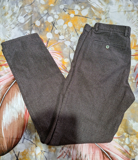 Massimo dutti karirane braon pantalone