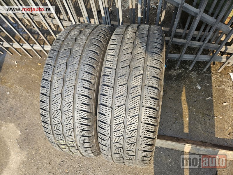 235-65-16C Hankook teretne gume za kombi vozila kao nove