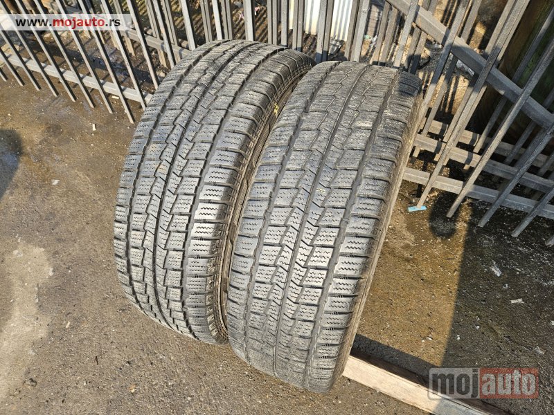 235-65-16C Hankook teretne gume za kombi vozila kao nove