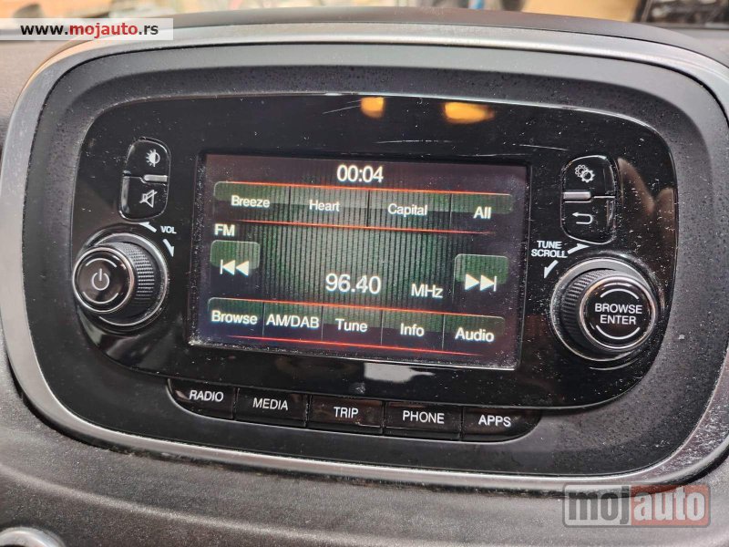 Fiat 500x radio Originalni delovi Moguca ugradnja delova Alfa Romeo 147-156-166-159-GT-MiTo-Giulietta Fiat bravo 2 - croma -grande punto -multipla 2 -punto 3 -stilo-idea Freemont Panda 3 500L 500 ...