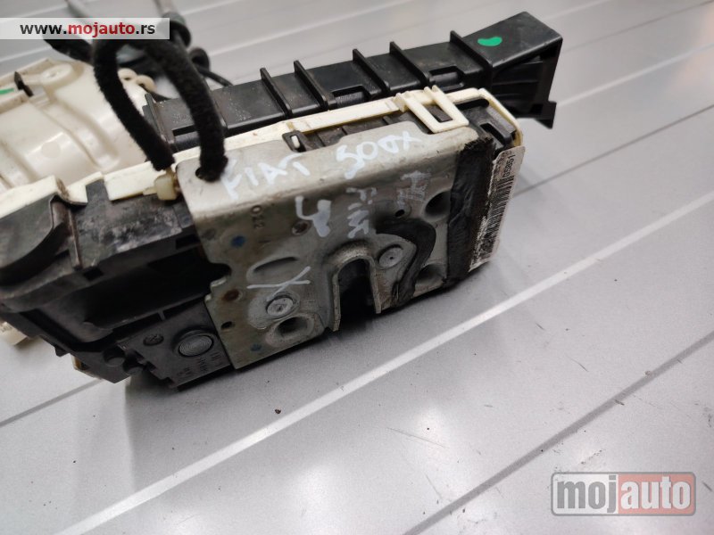 Fiat 500x brava elektronska prednja leva Originalni delovi Moguca ugradnja delova Alfa Romeo 147-156-166-159-GT-MiTo-Giulietta Fiat bravo 2 - croma -grande punto -multipla 2 -punto 3 -stilo-idea F...