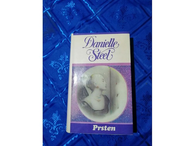 PRSTEN, Danielle Steel