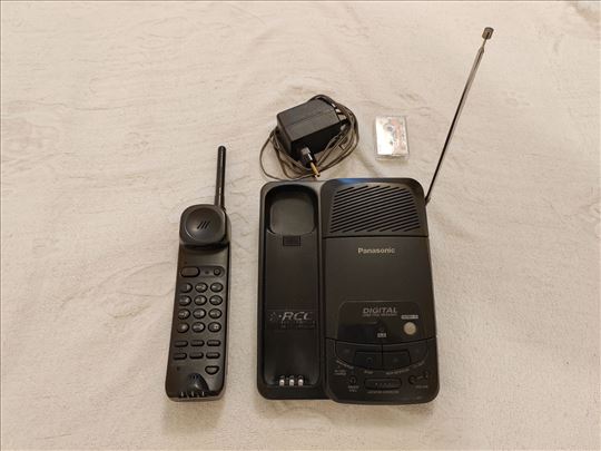 Panasonic bežični telefon sa sekretaricom