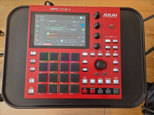 Akai MPC One - kao nov, originalna kutija