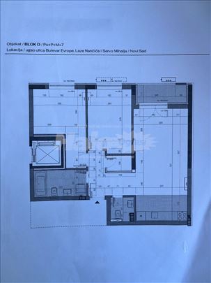 Trosoban stan i parking mesto