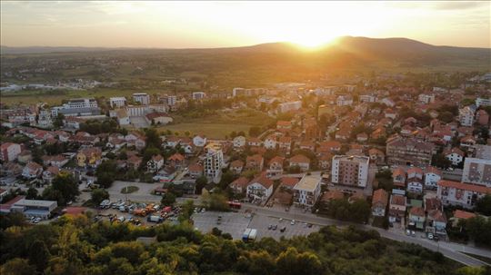 Stan Mladenovac Tozino Voće