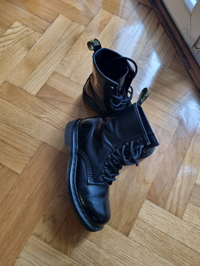 Dr Martens, 38