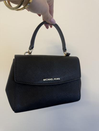 Michael Kors Ava
