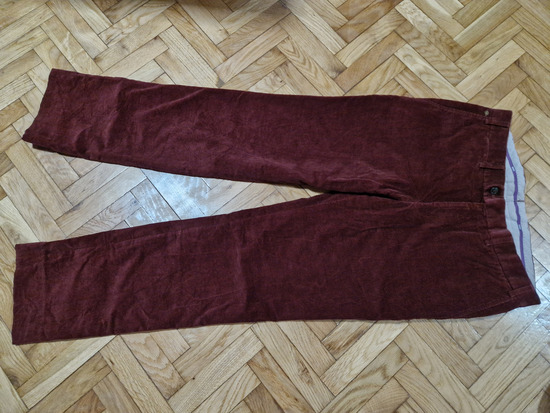 HILTL PARMA muske somotske burgundi pantalone 50 L