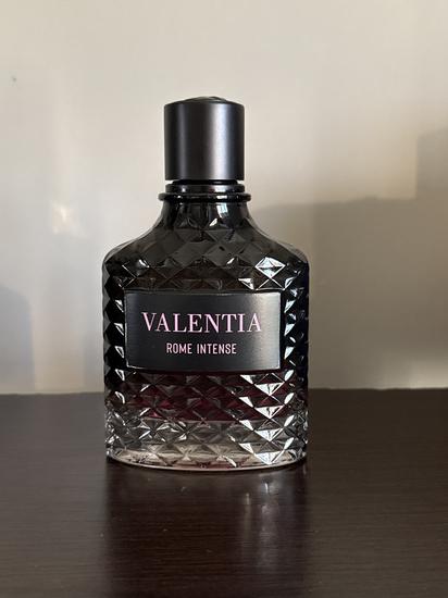 Fragrance World Valentia Rome Intense