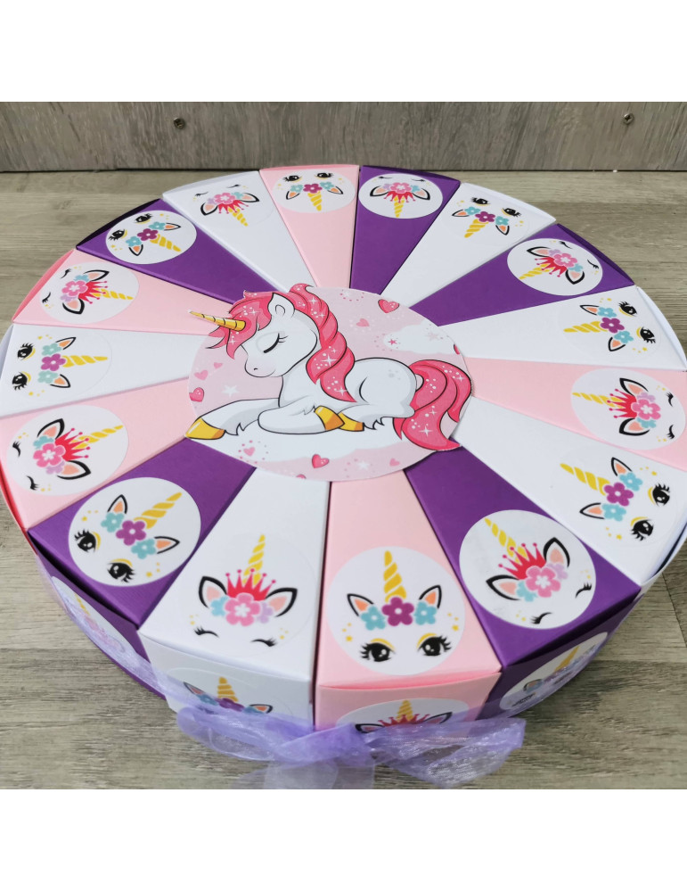 Unicorn torta od kartona