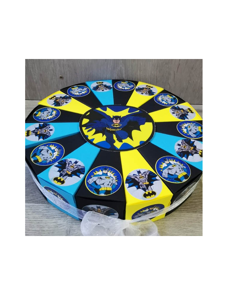 Batman torta od kartona