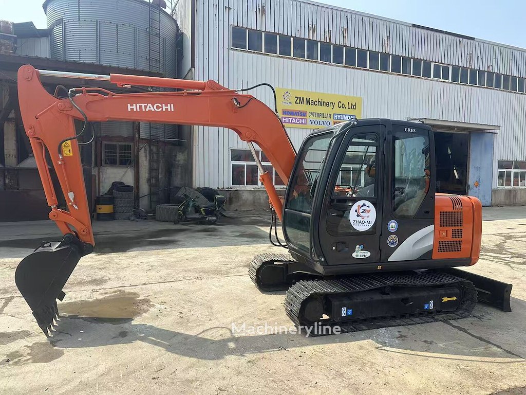 Hitachi ZX60 midi bager