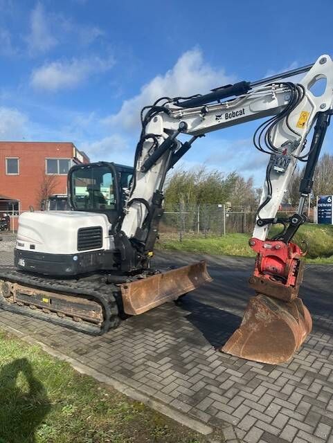 Bobcat E 85 midi bager