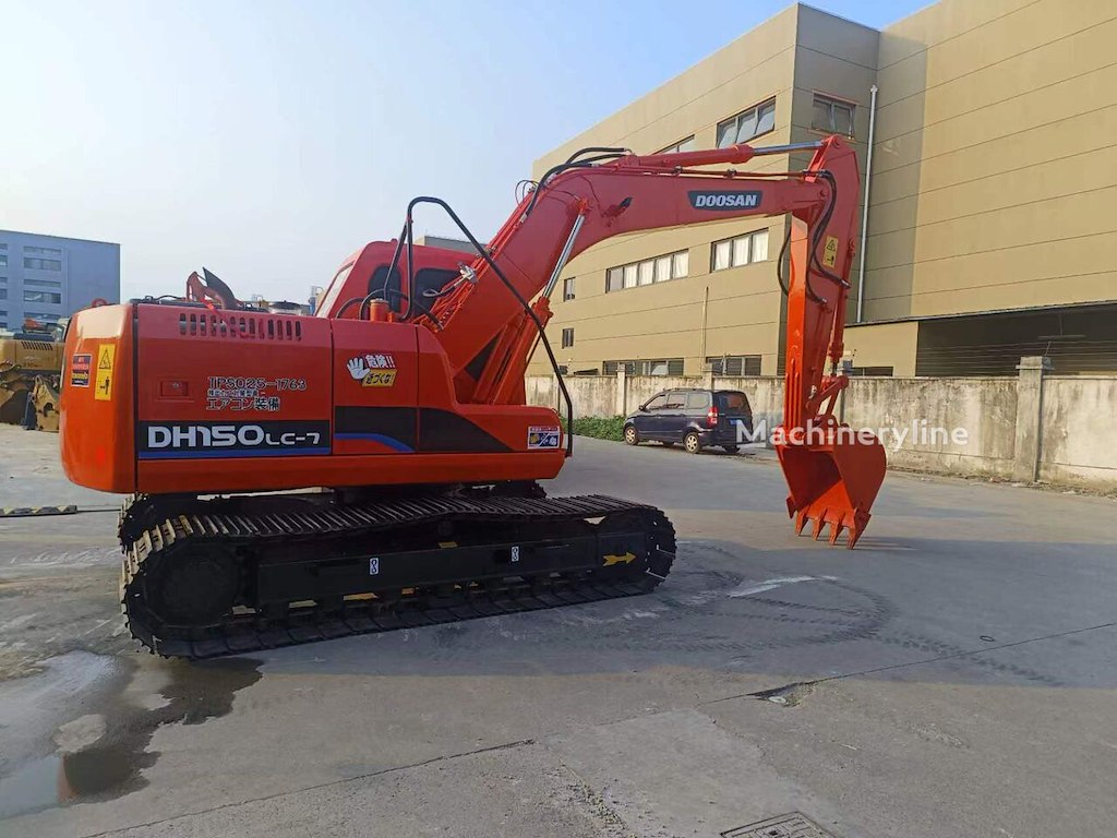 Doosan DH150 bager guseničar