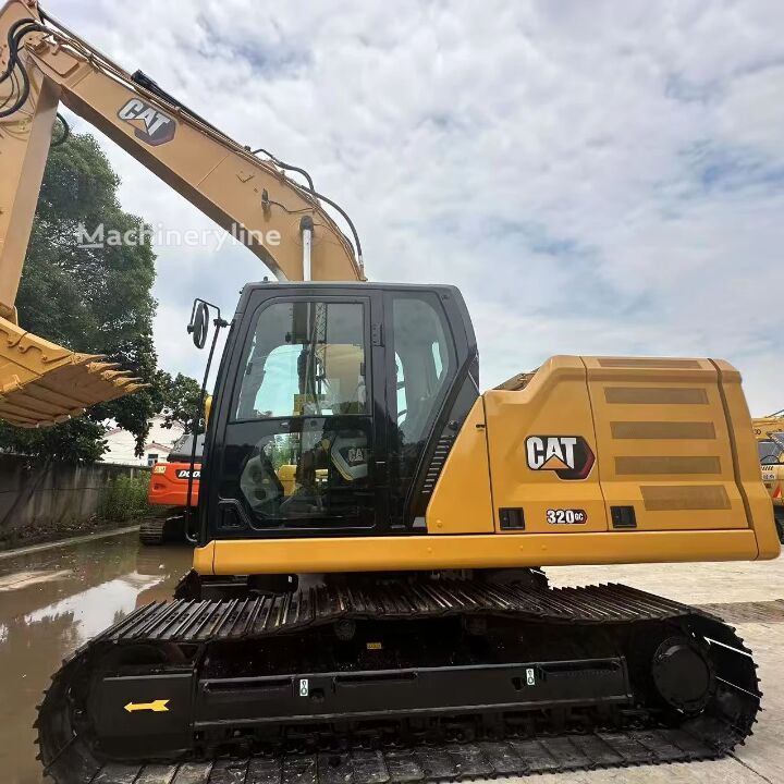 Caterpillar 320GC bager guseničar