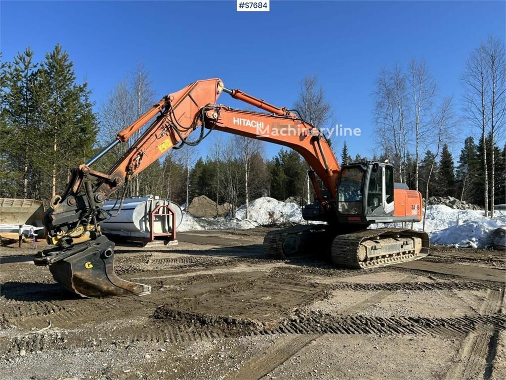 Hitachi ZX 280 LC-3 Excavator with gravel system bager guseničar