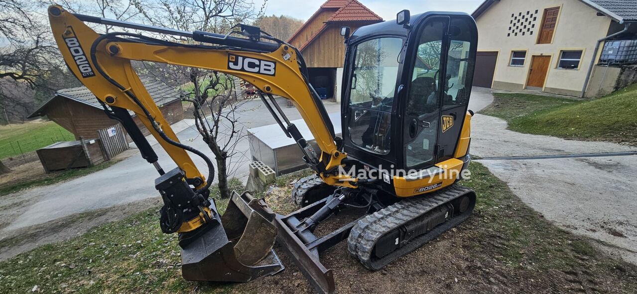 JCB 8026 CTS ENGECON ROTOTILT mini bager