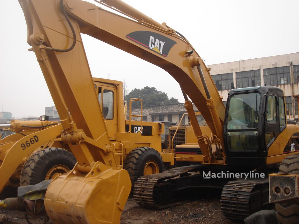 Caterpillar 320C bager guseničar