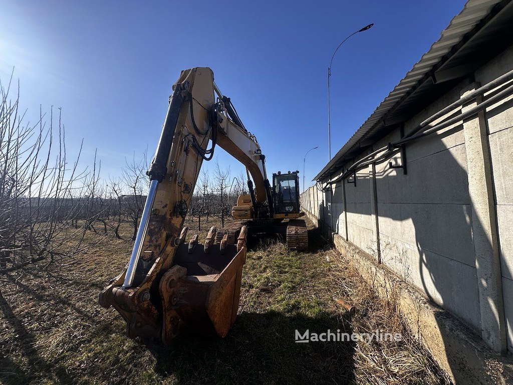 Caterpillar 324D bager guseničar