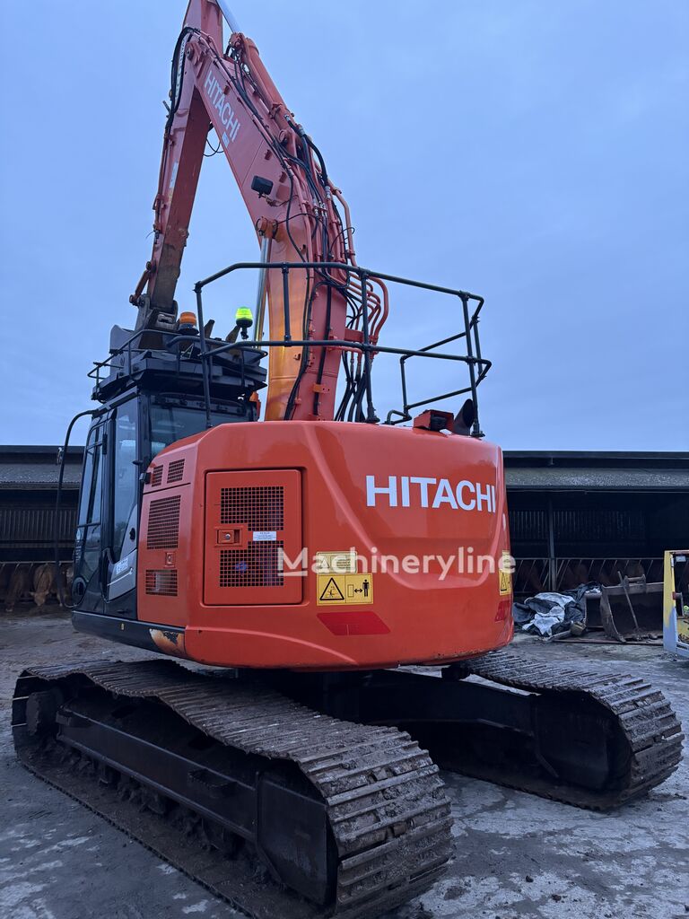 Hitachi ZX225 midi bager
