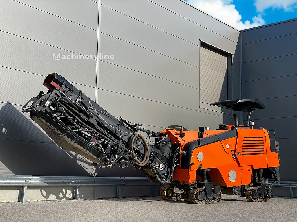 Wirtgen W 100 F glodalica za asfalt