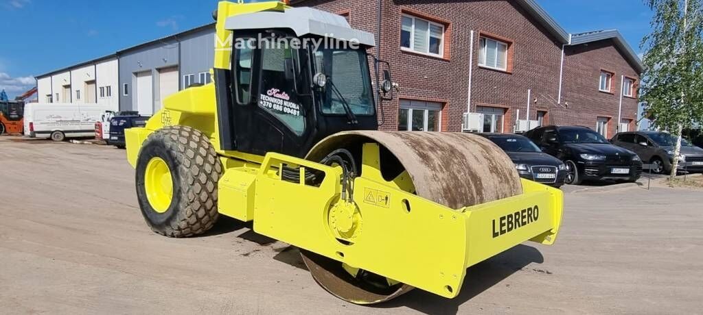 BOMAG Lebrero X5 kompaktor s jednim valjkom