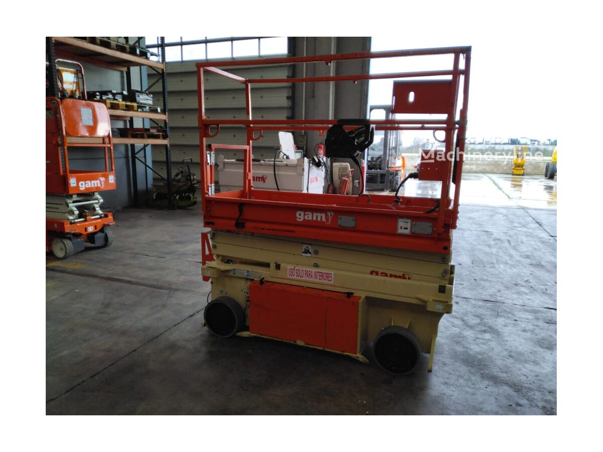 JLG 6RS makazasta platforma